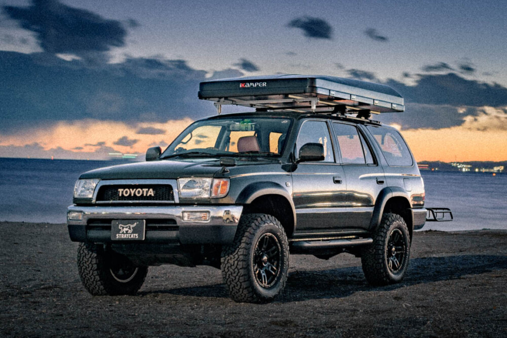 Hilux surf 185(khaki) - STRAYCATS - ルーフテント専門店 レンタル/販売/中古車販売